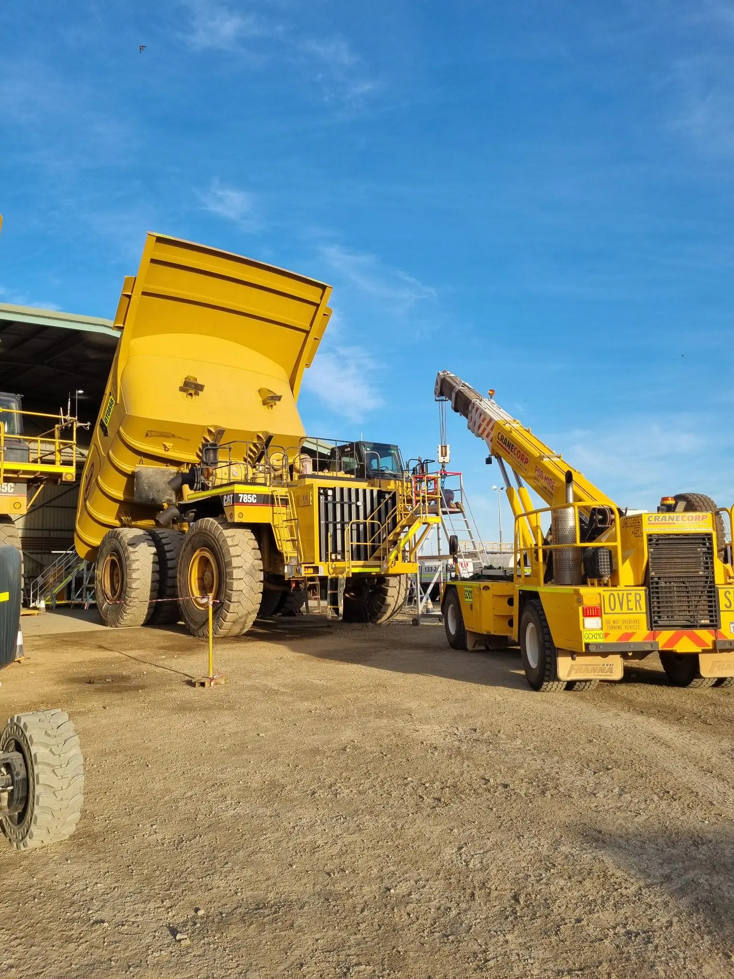 Ravensthorpe Lithium Mine - Caterpillar 785 - Minetek